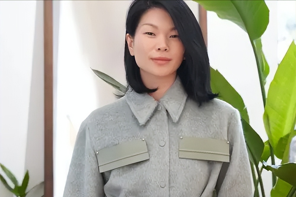 International supermodel Lu Yan: She looks ugly but can marry a French ...