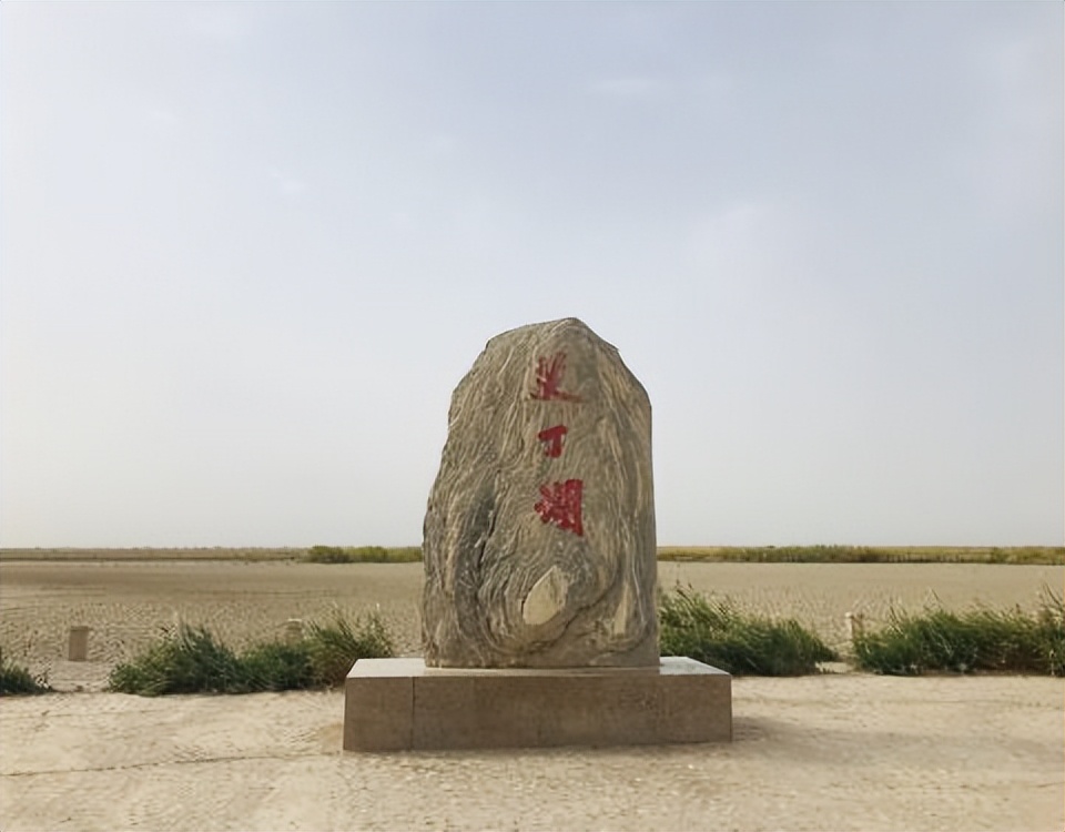 Shaohao and Di Zhuanxu in the old city of Gaochang - iNEWS