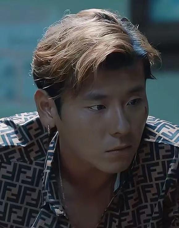 In "Border Water Memories", Jiang Qiming is Wang Anquan's most ...