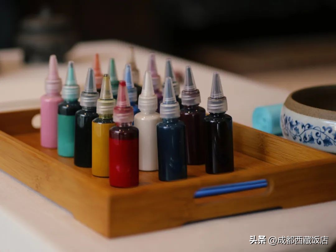 Tibetan Time·Chinese Style and Elegance——Lacquer Fan Experience ...