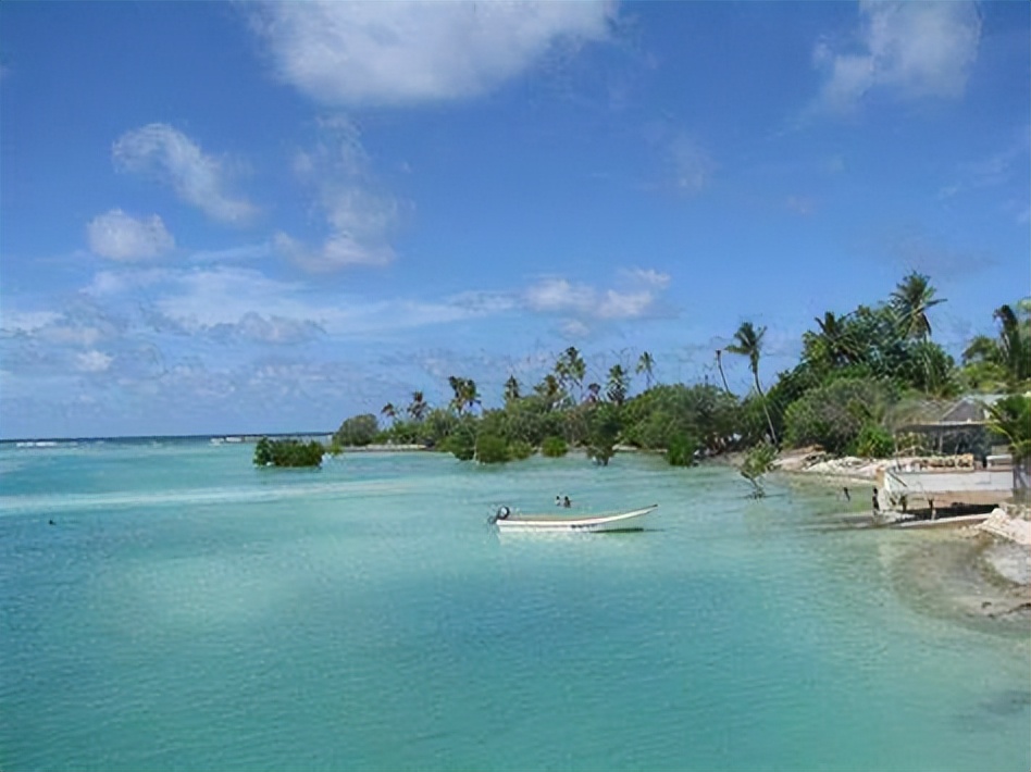 Dancing Time, Ancient Marriage and Gender Mystery in Kiribati: From Sea ...