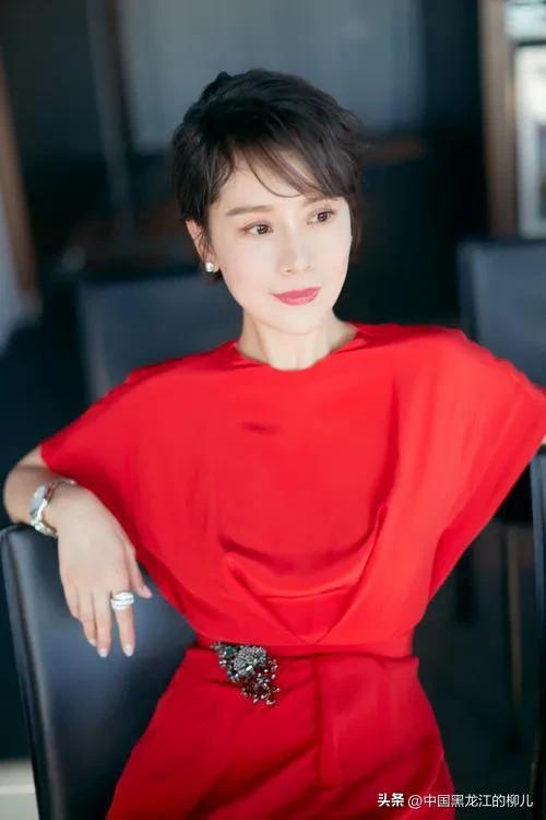 Movie star Haiqing - amazing photo - iNEWS