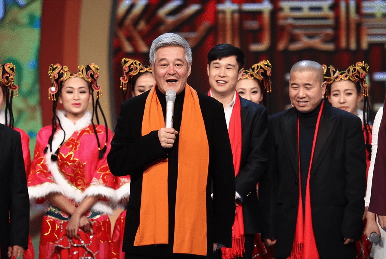 Zhao Benshan's recent situation is exposed! Participate in the wedding ...