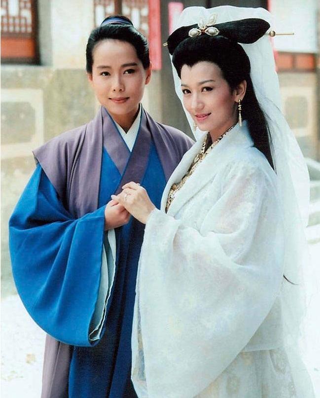 The 69-year-old Zhao Yazhi compared the 60-year-old Ye Tong to ...