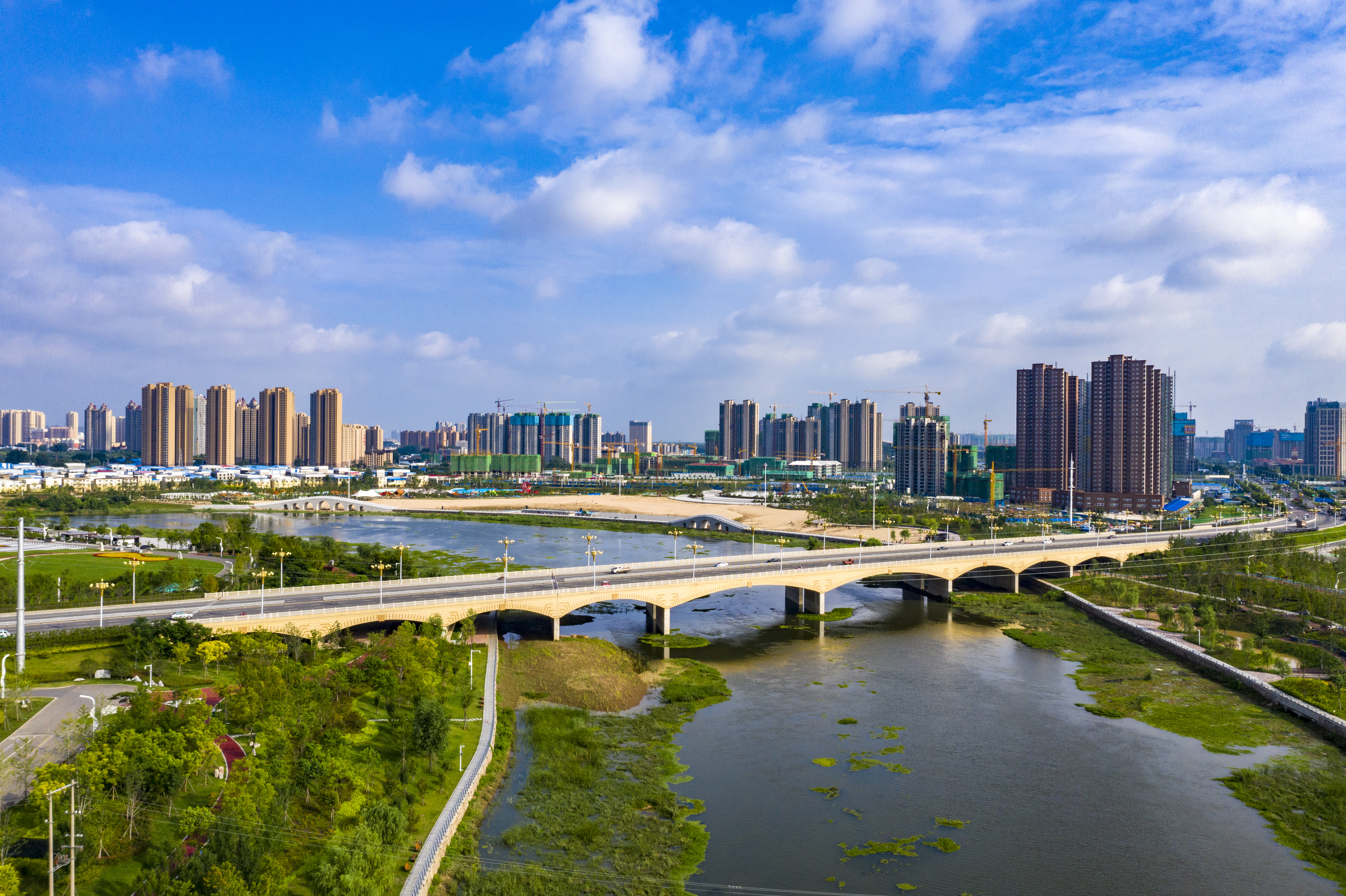 My home is in Luohe - iNEWS