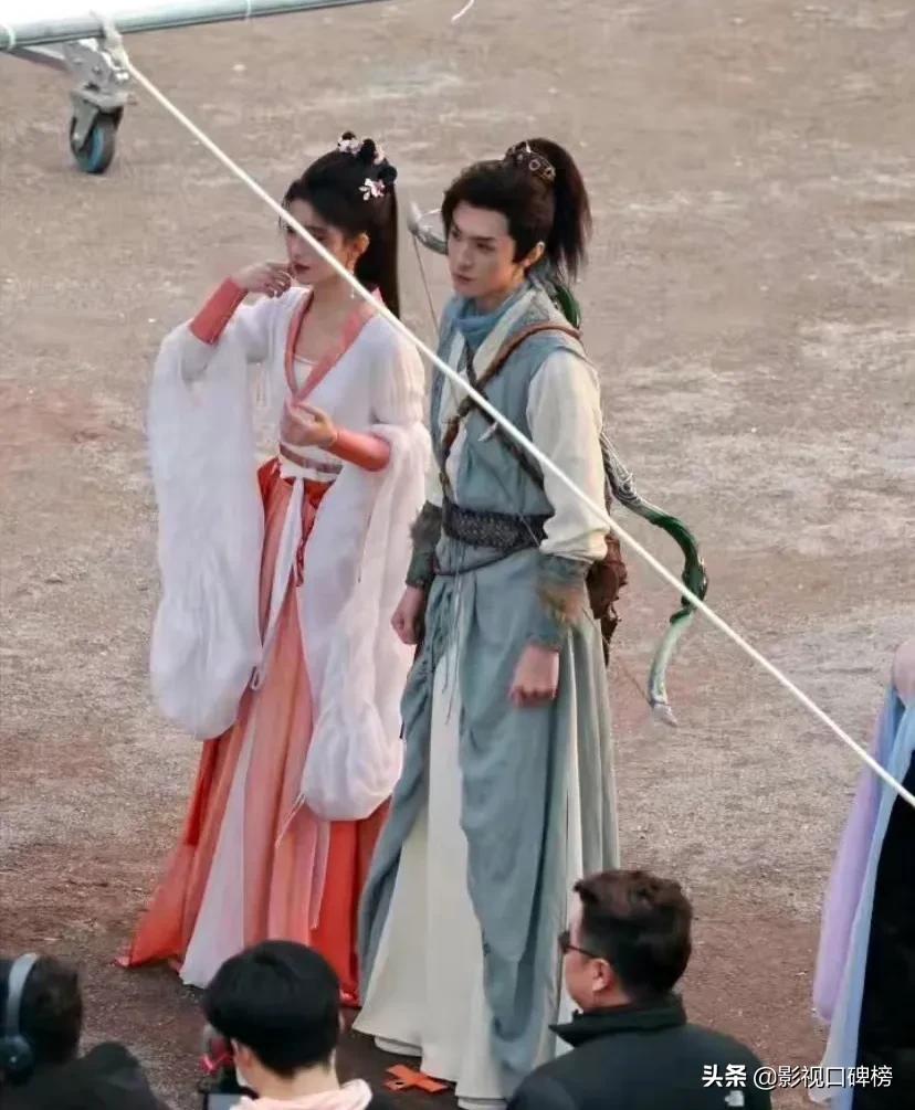 "Legend of Sword and Fairy 4" begins filming!Ju Jingyi and Chen Zheyuan are the same ...