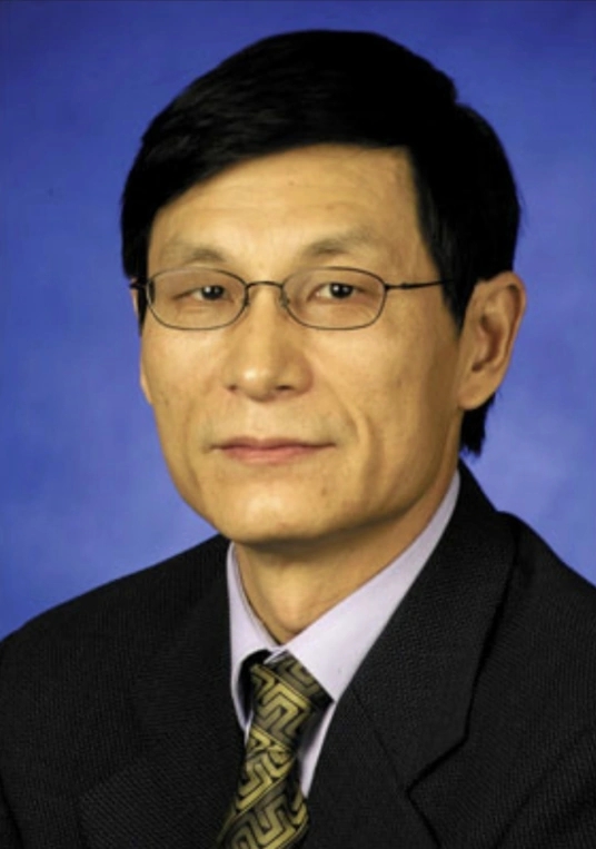 Premier Zhu Rongji and his family members - iMedia