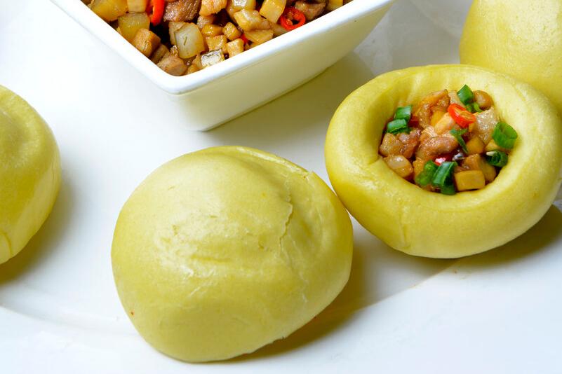 To make wowotou, don't just put cornmeal, add 2 more kinds, not hard or ...