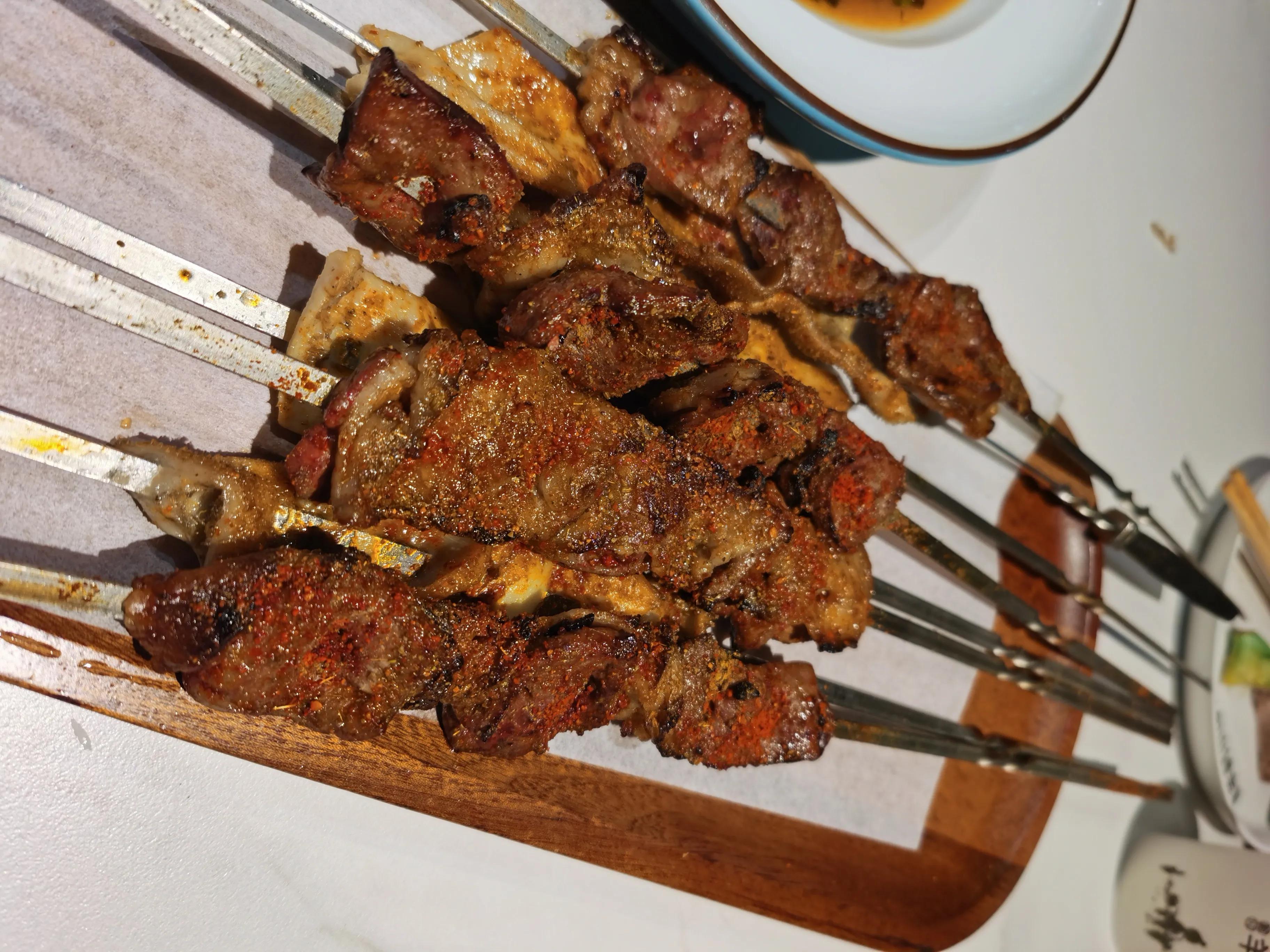 Eat Xinjiang Food in Urumqi - iNEWS
