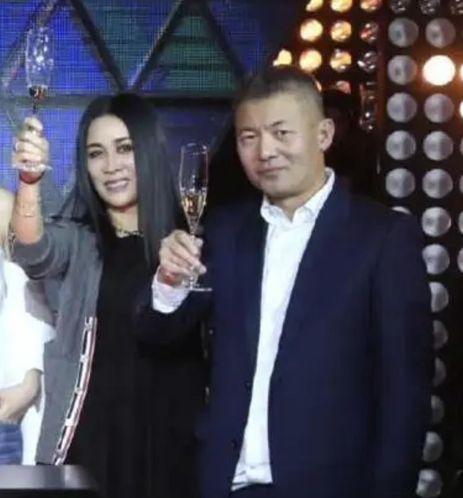 Na Ying: She lived with Gao Feng for 10 years and married Meng Tong ...