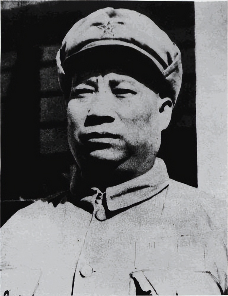 In 1955, the whole army was awarded the title, among the senior ...