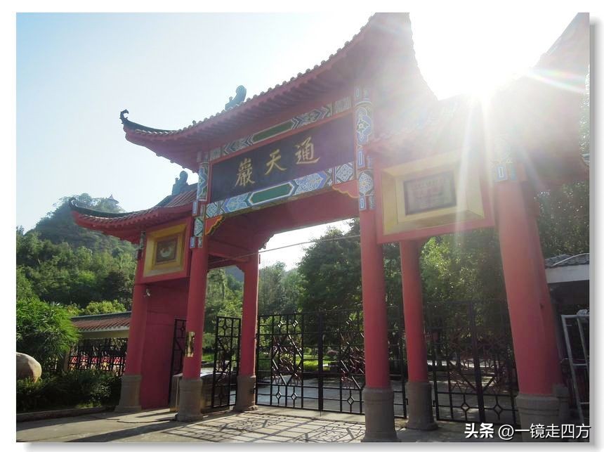 Appreciate the Danxia landform style in Tongtianyan, Ganzhou, Jiangxi ...