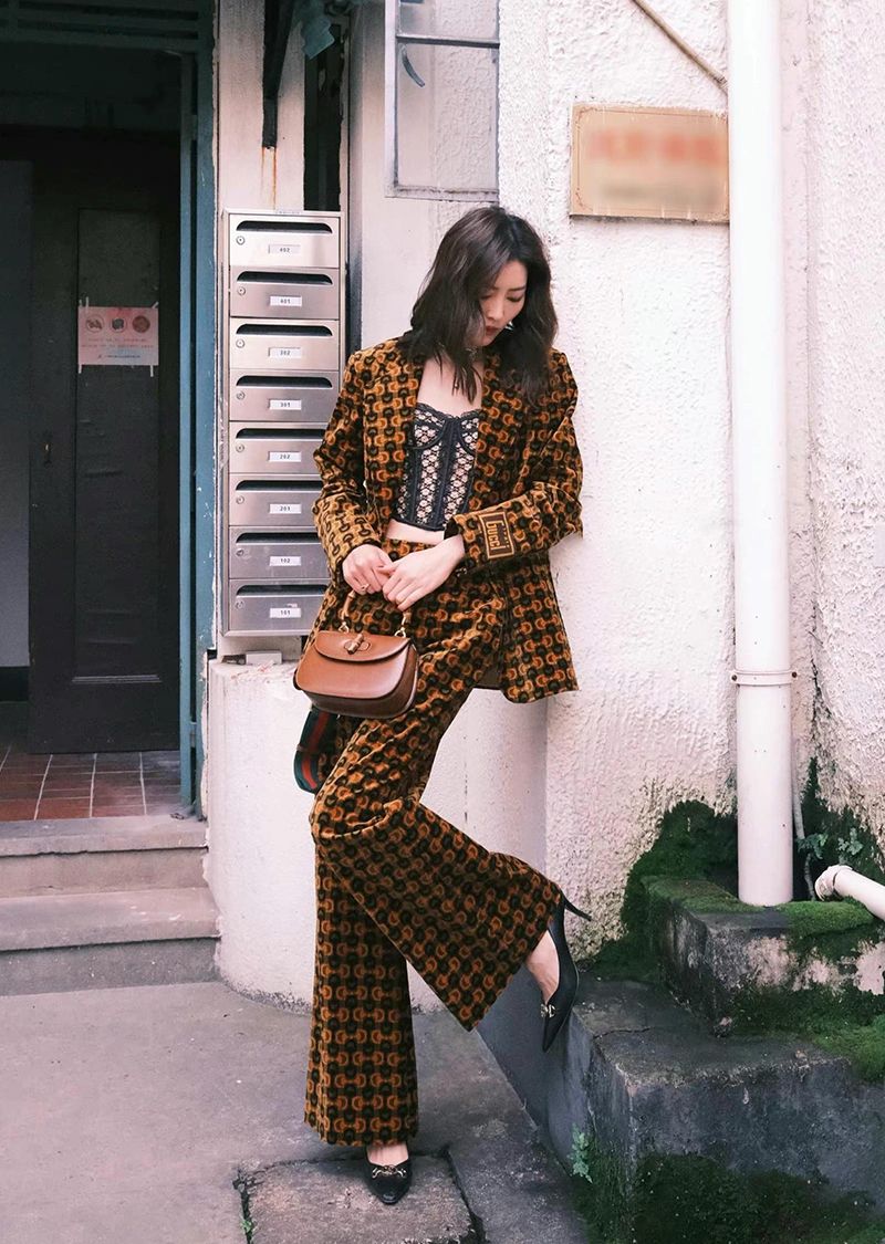 Why do you say: H-shaped body is a natural hanger? After reading Liu ...