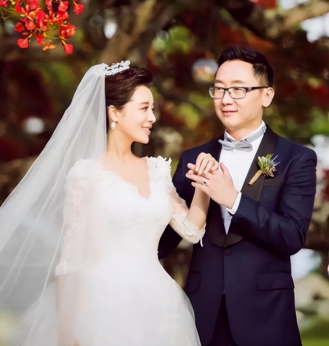 Hu Die: Married to 44-year-old director Lu Chuan at the age of 32 ...