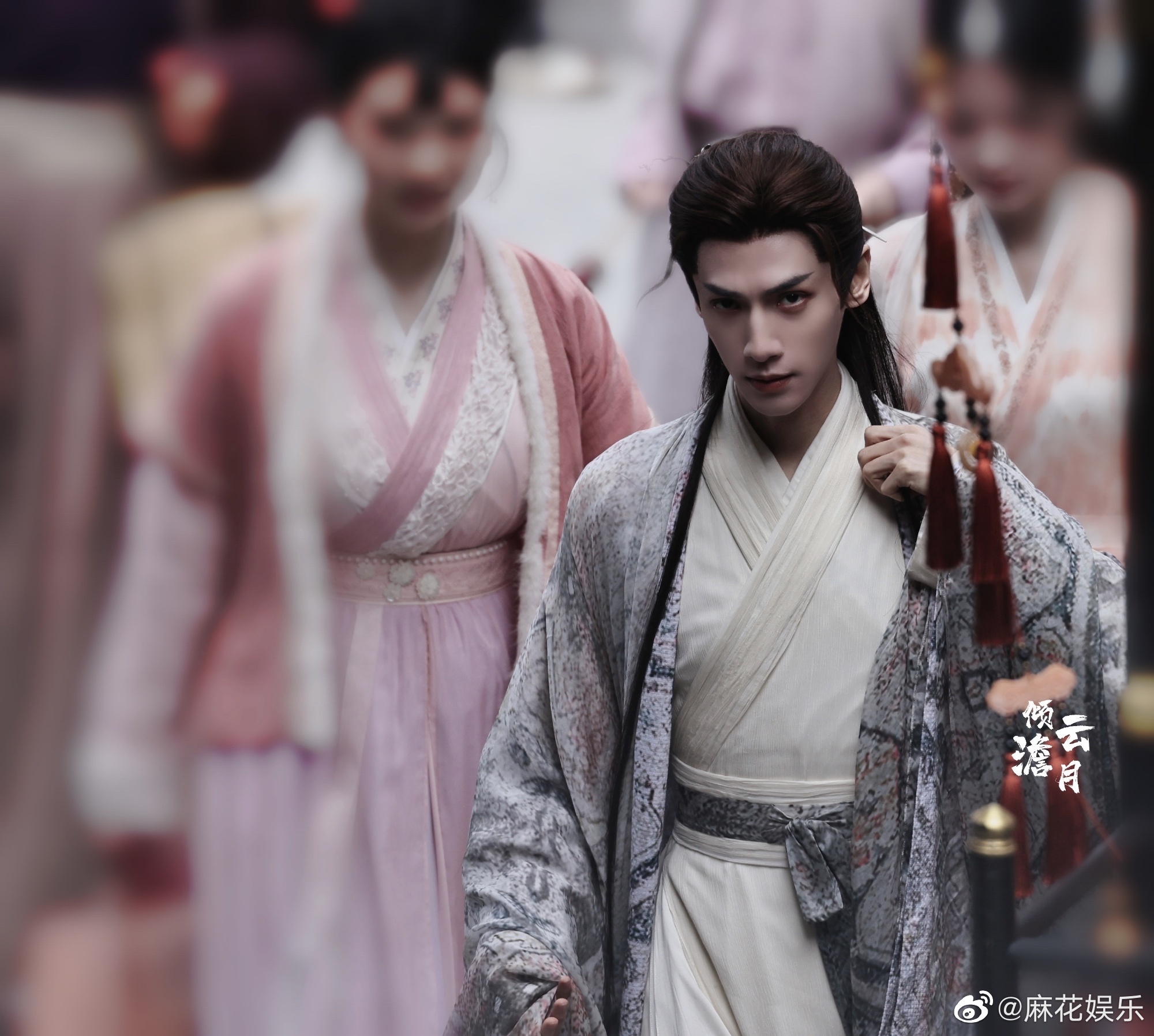 Luo Yunxi's new look of Changyue Jinming is so domineering, the ...