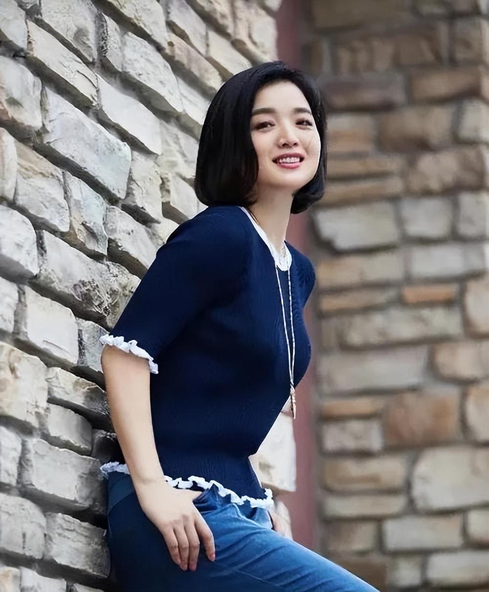 Bai Xue: After the divorce, he and his son depended on each other for ...