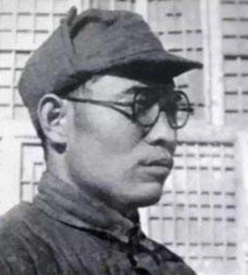 If nothing happens to Gao Gang, can he be awarded Marshal? Definitely ...