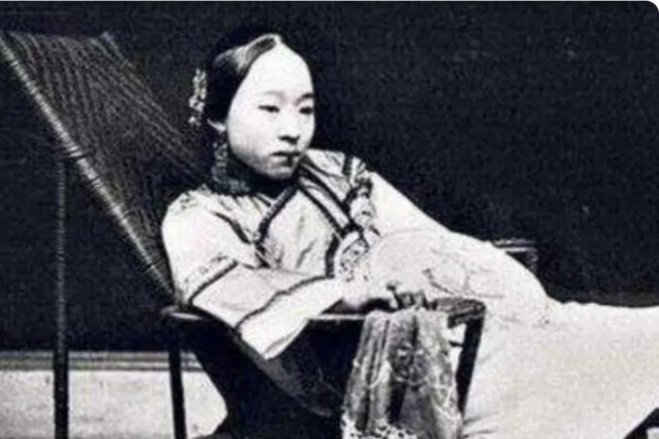 Sai Jinhua, a famous prostitute in the late Qing Dynasty: Known as the ...