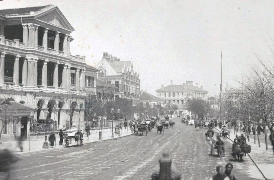 The traditional development of the Viennese Classical School, its ...