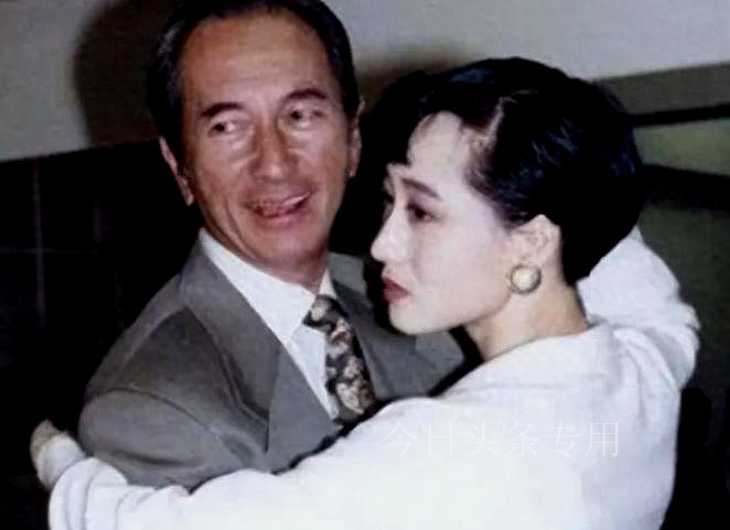 At the funeral of gambling king Stanley Ho, the seemingly wise-looking ...