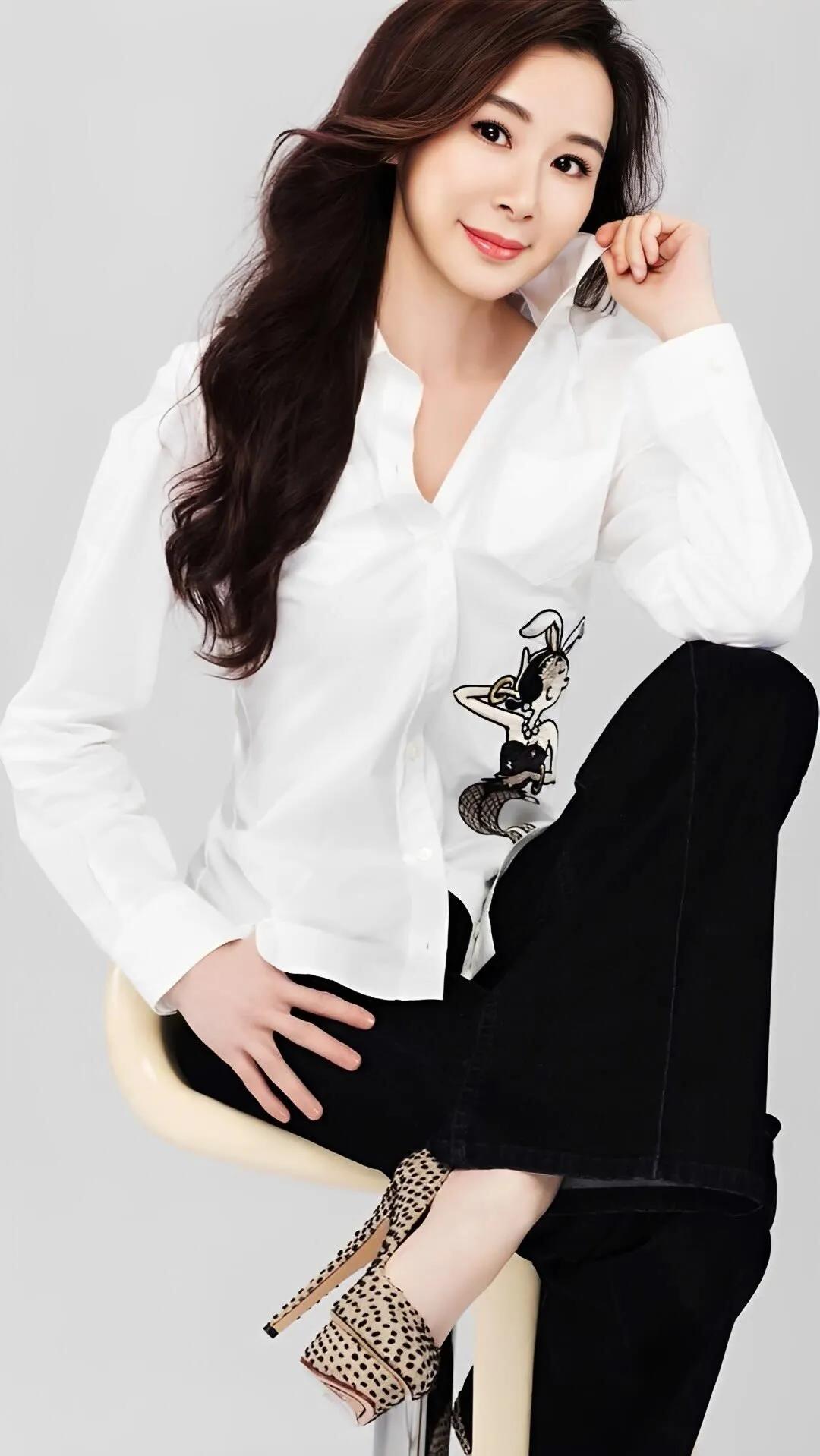 Xiao Qiang nostalgic photos 2 - iNEWS