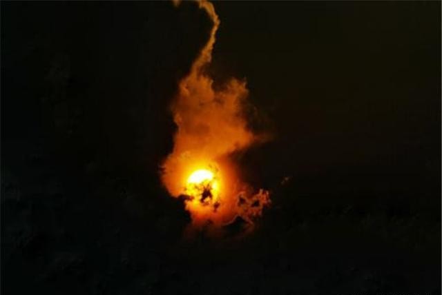Shocked! A mysterious fireball appeared in the sky over Taiwan last ...