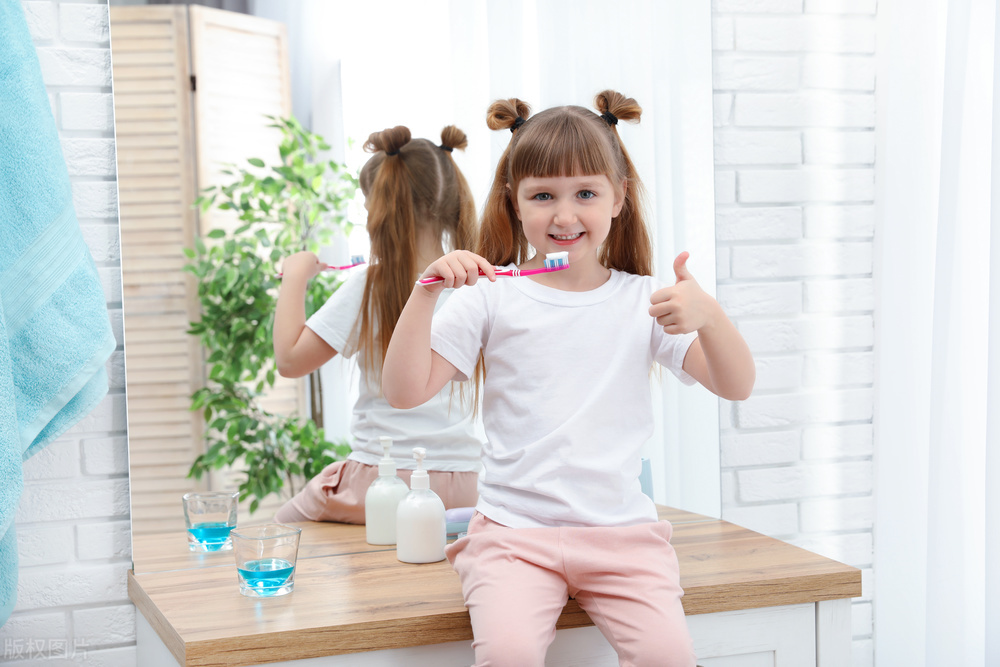 How to choose children's toothpaste?Is it better to choose fluoride or ...