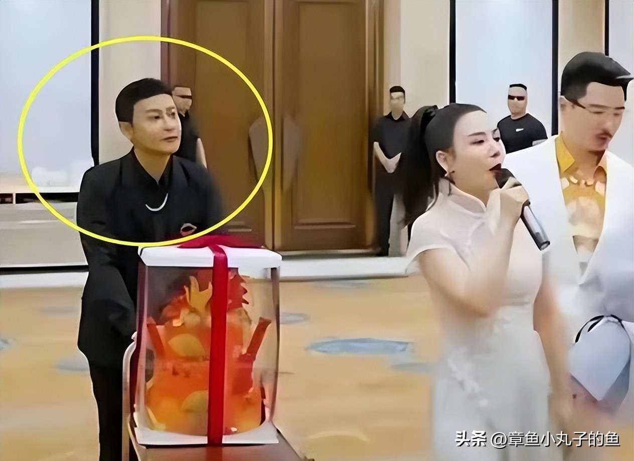 Many celebrities "lack of money" attended the internet celebrity event, and netizens called it a ...