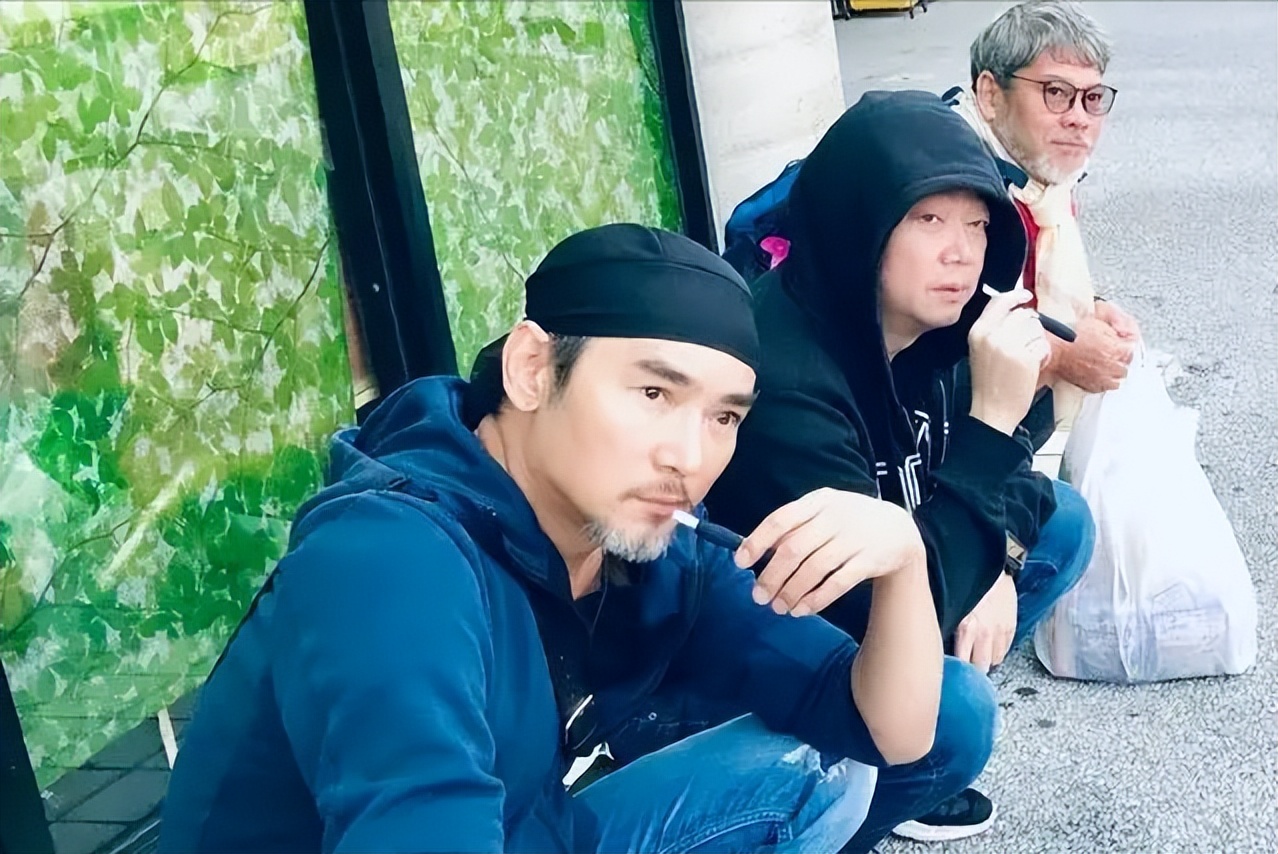 Actor Jiao Enjun: Being robbed of billions of fortunes and daughters by ...