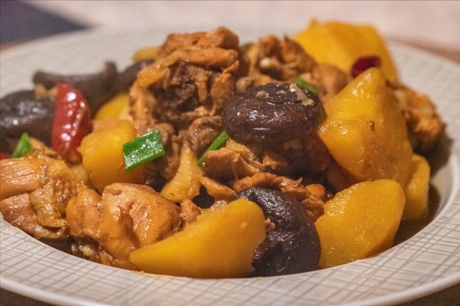 Stewed chicken, the most taboo is to blanch water, you should do one ...