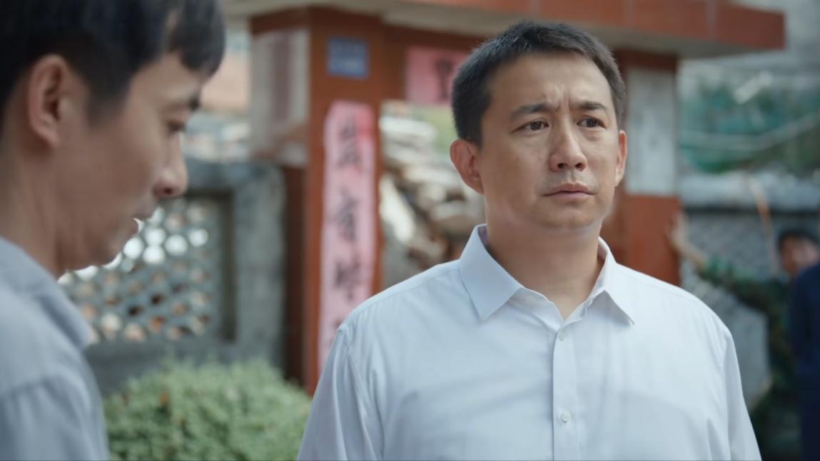 How many "obsessed" actors have been awakened by what happened to Huang ...