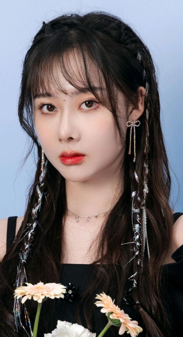 Mingyang Entertainment - Beauty Star - Cao Xiyue - iNEWS