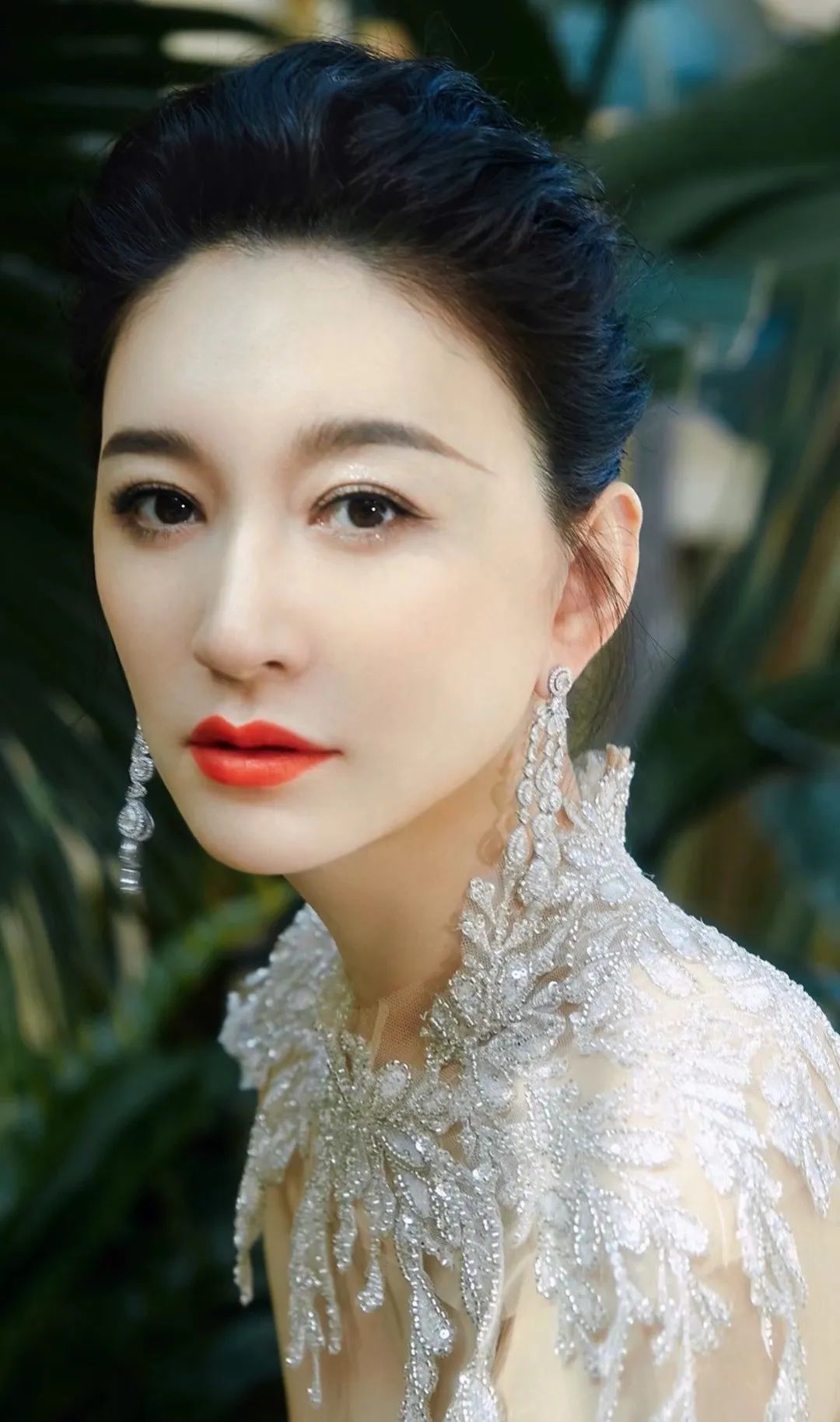 Li Xiaoran is white and thin. She is 46 years old and her condition is ...