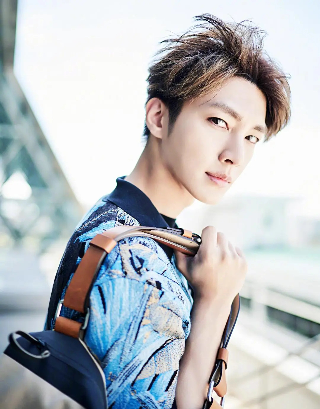 Aaron Yan appeared for the first time after the breakfast turmoil. He ...