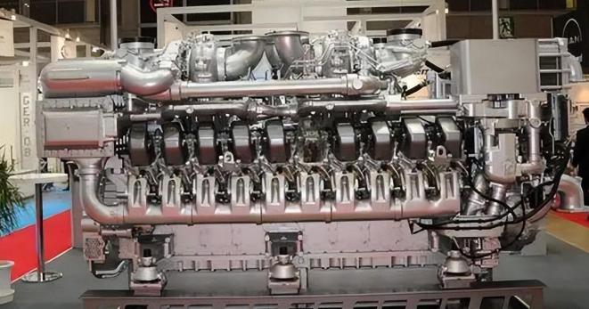 I am ungrateful! Not long after 071E arrived in Thailand, the commander of the Thai Navy ...