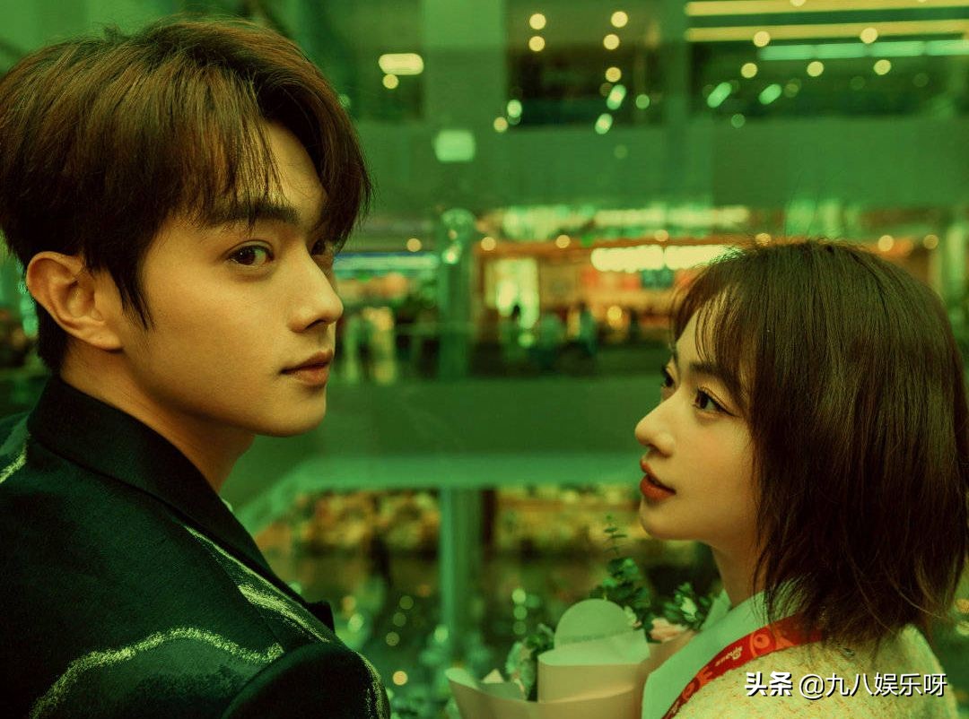 Wu Jinyan and Xu Kai "bath and kiss", the second match is super sweet ...