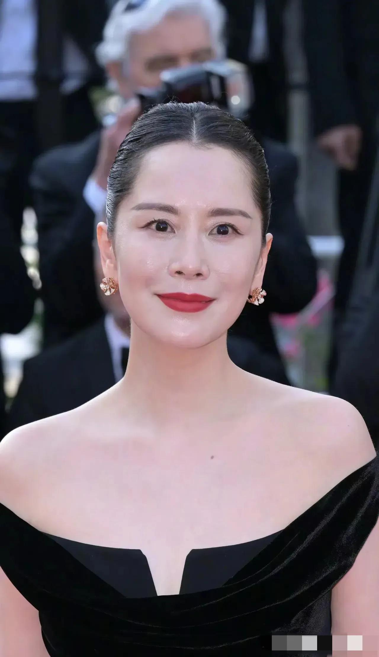 Haiqing Cannes Film Festival style summary short hair is the most ...