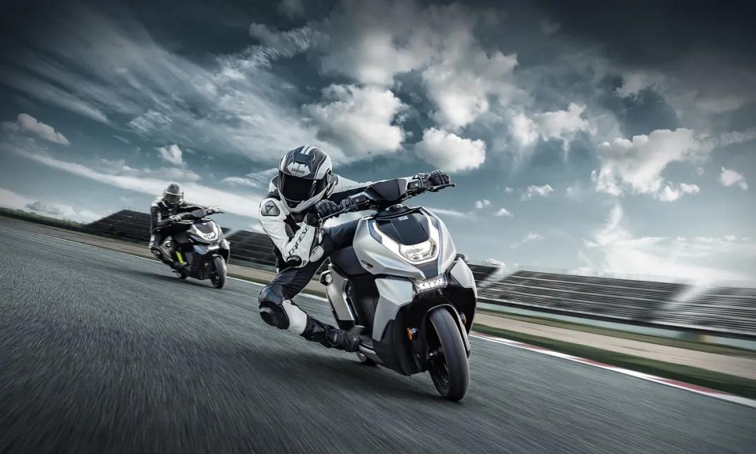 Yadi and Mavericks usher in strong rivals!Chunfeng Motorcycle launched ...