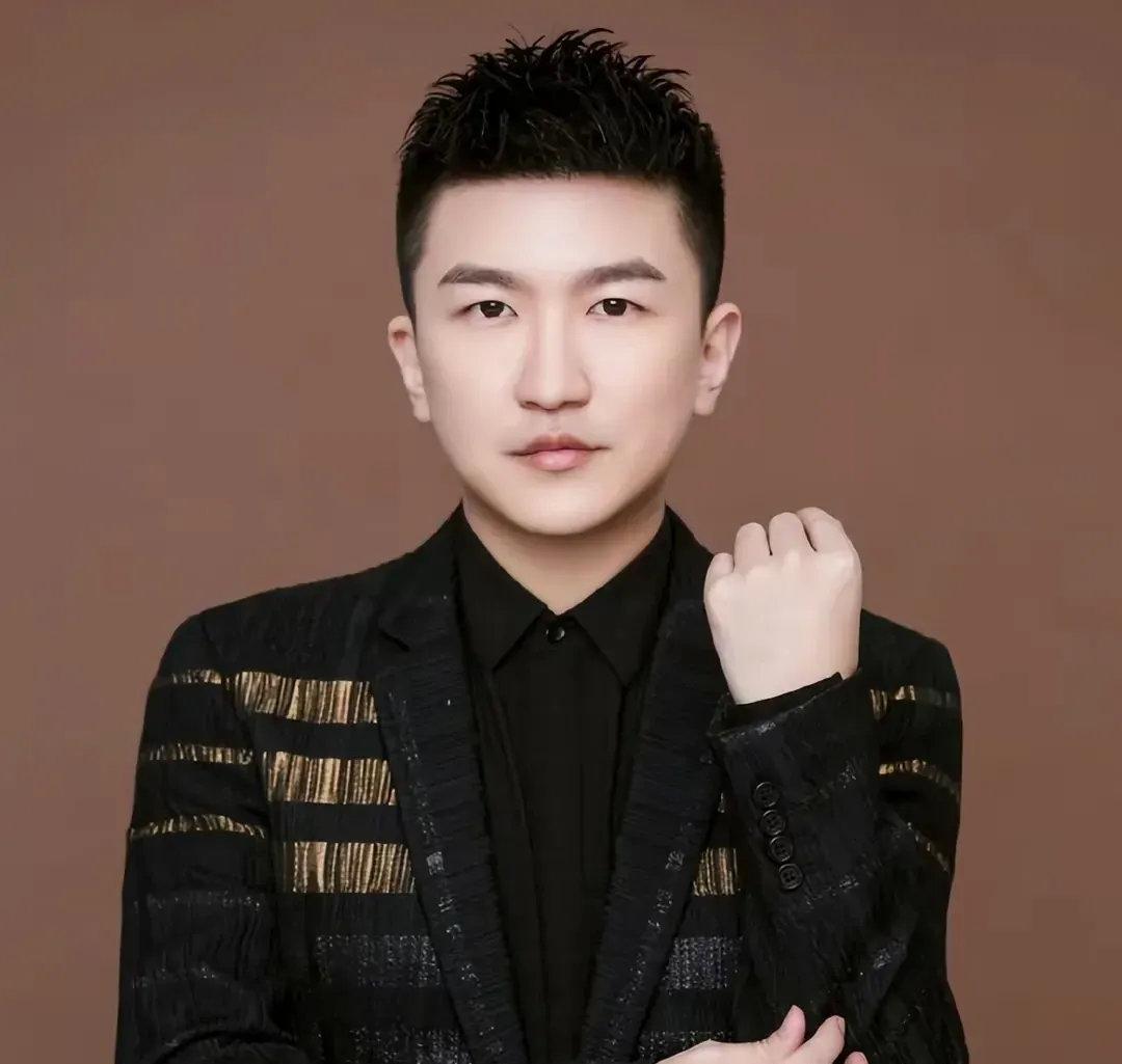 Ouyang Nana, Zhang Da, Yang Mi, Chen He, Huang Shengyi, Xin Zhilei and ...