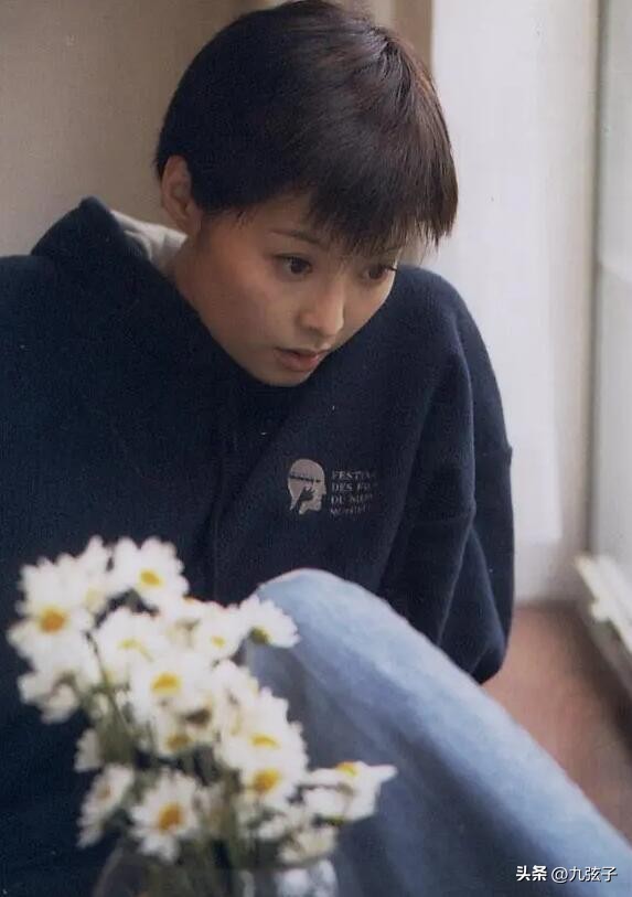 A fringe person in the entertainment industry, "Little Moon" Yuan Li's ...