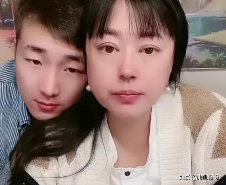 52-year-old Li Jingjing and 29-year-old husband Liu Zhen divorce!The ...