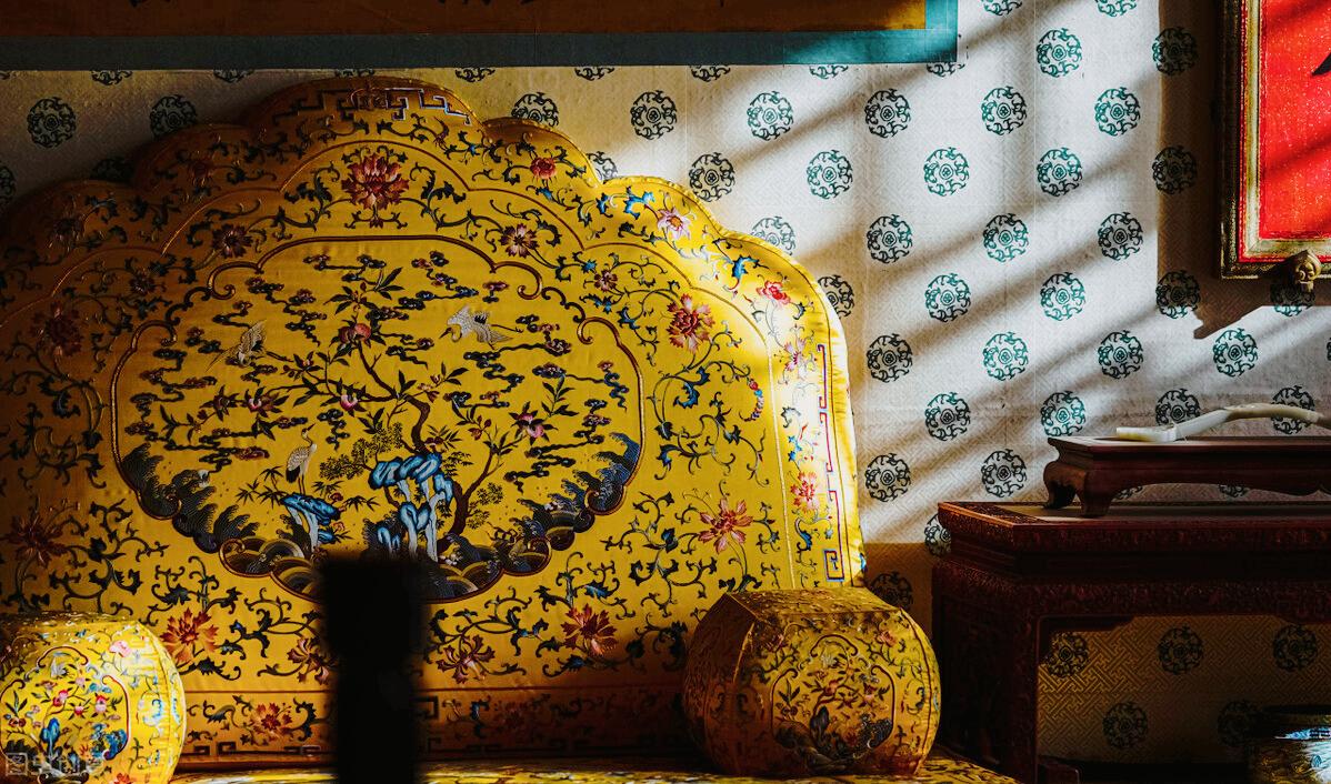 Emperor Kangxi's second brother, Fuquan, became a prince at the age of ...