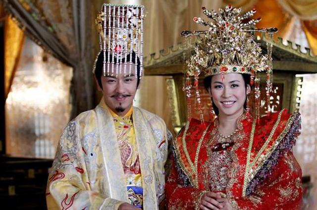 Wang Baochuan kept the cold kiln for 18 years. Why did the queen die ...