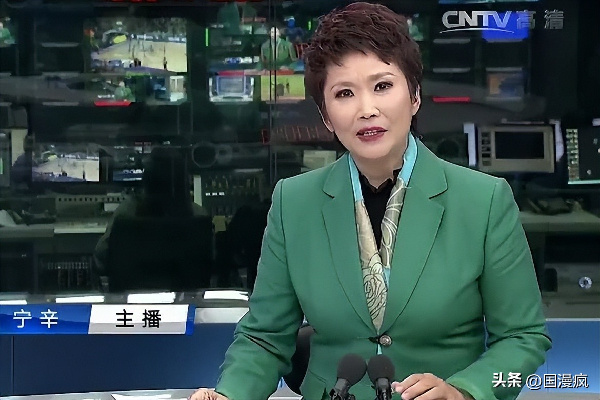 Famous host Ning Xin: 22-year-old father was paralyzed, mother passed ...