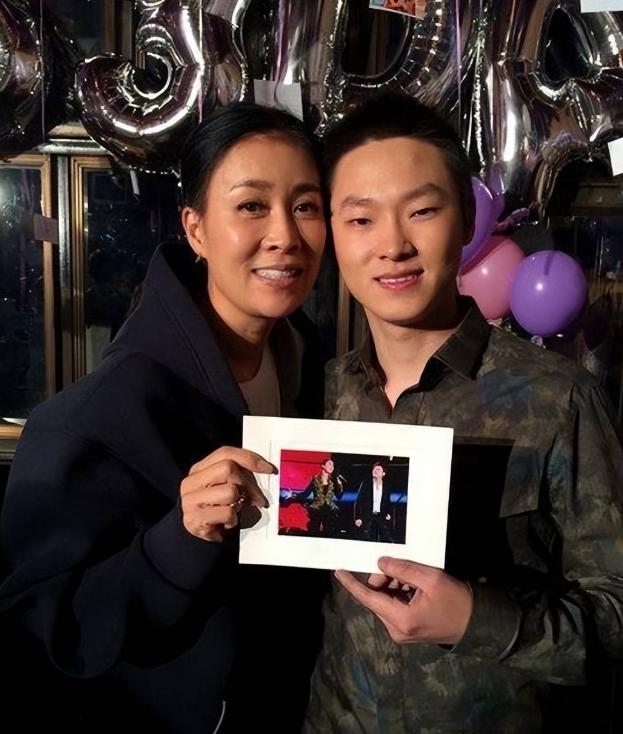 What a mess! Net rumor: A singer spent 30 million to buy the "Voice of ...