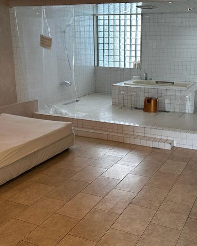 Su Hailin's IG posting photos of the start of work has a full bath ...