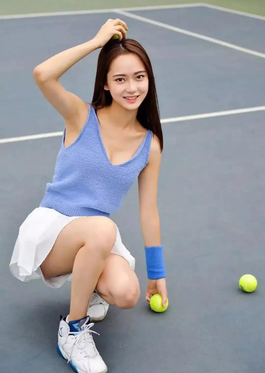 Celebrity Pretty Woman: Chen Yuxi! - iNEWS