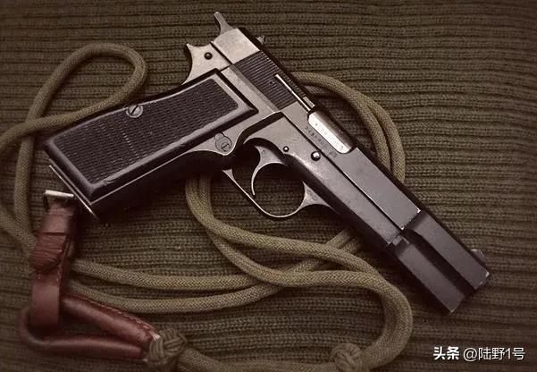 World Light Weapons - Pistols: Belgium FN M1935 Semi-Auto Pistol - iNEWS