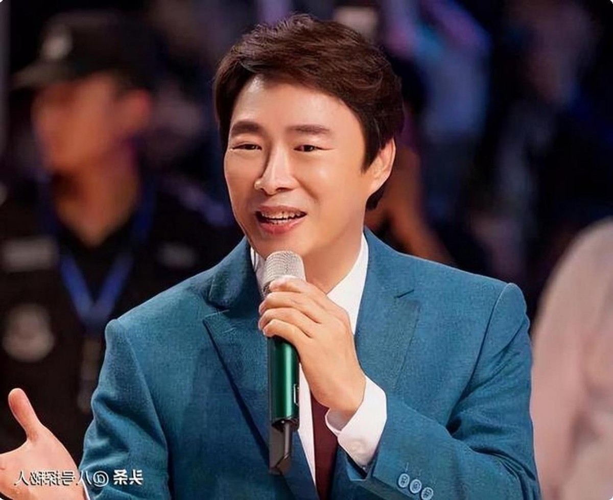 After 67-year-old Fei Yuqing was revealed to be critically ill, her ...