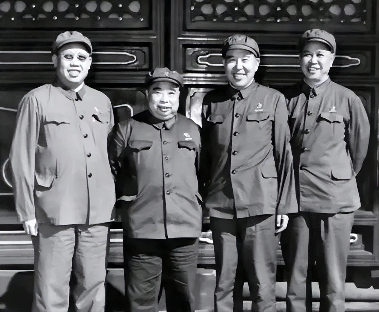 Lin Biao and his subordinates "Four King Kongs" - iNEWS